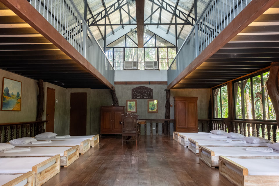Bulwagan Family Suite – The Forest Club