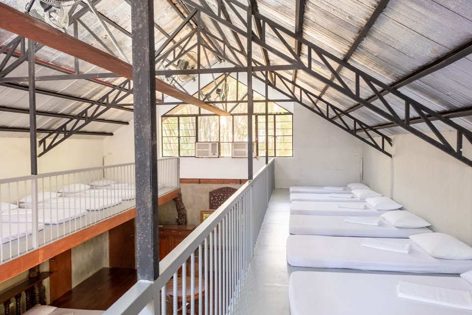 Bulwagan Family Suite – The Forest Club